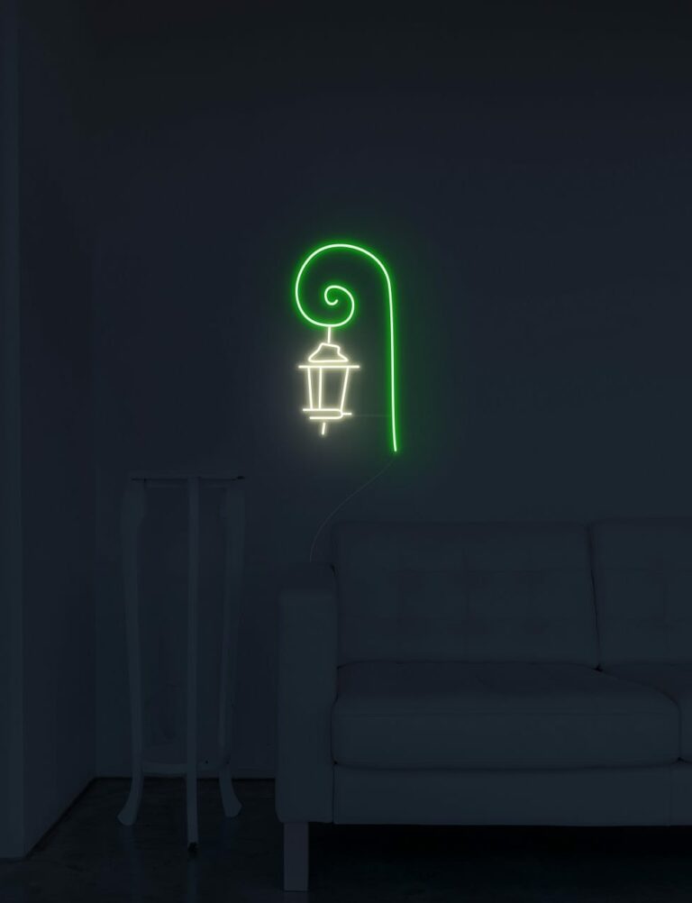 Street Lamp Neon Sign - Clever Design with more Illumination