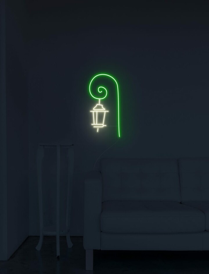 Street Lamp Neon Sign - Clever Design with more Illumination